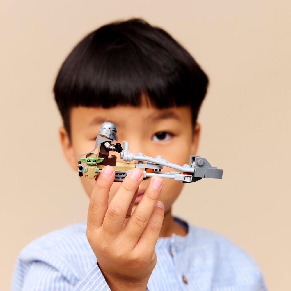 A Speeder Bike™ de Mandaloriano e Grogu 75436 - Lego®